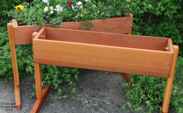 Grosgrain: Renting Alternatives: Window Boxes Grosgrain: Renting Alternatives: Window Boxes